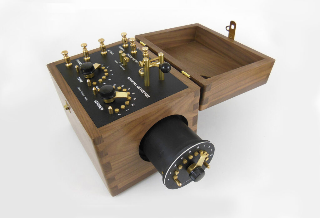 Crystal Radios – Galena Century Radio